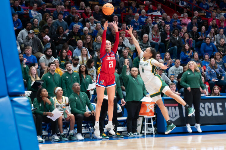 KU women’s basketball struggles to hit shots in losing effort against ...